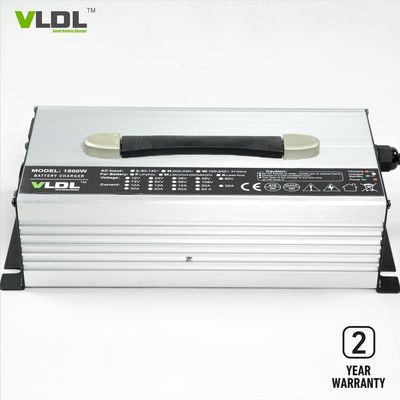 เครื่องชาร์จแบตเตอรี่อัจฉริยะขนาด 50A 24V ขนาดเล็กพร้อมเทคโนโลยี SMPS ...